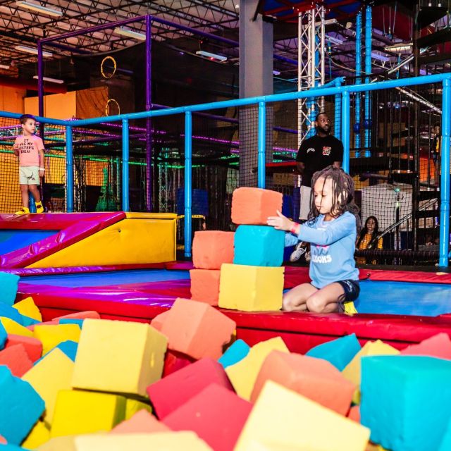 Planet Obstacle | World’s Largest Indoor Obstacle Park