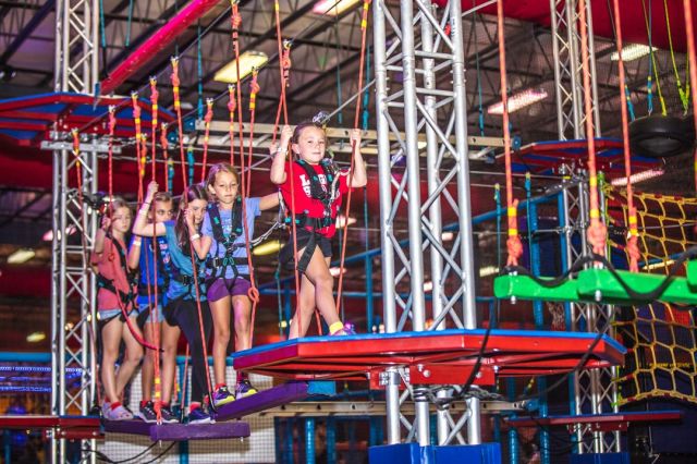 Planet Obstacle | World’s Largest Indoor Obstacle Park